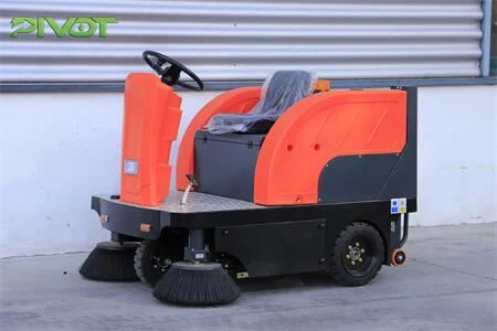Industrial Ride On Vacuum Sweeper | Ride On Vacuum Cleaner | Road ...